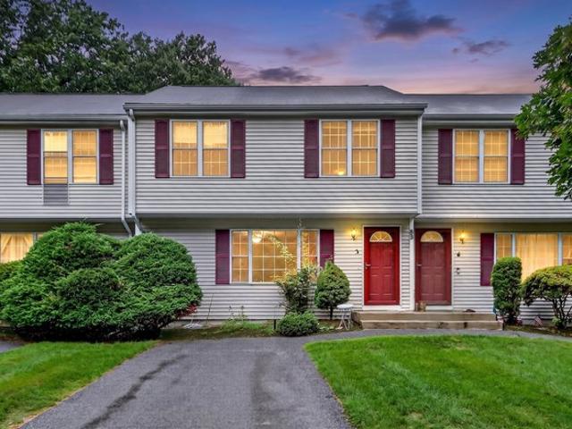 85 Steeple Chase Cir Apt 3, Attleboro, MA 02703