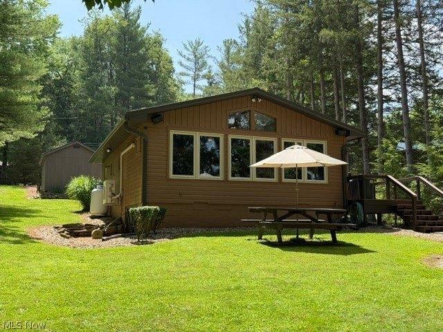 85 Sunset Dr, Senecaville, OH 43780