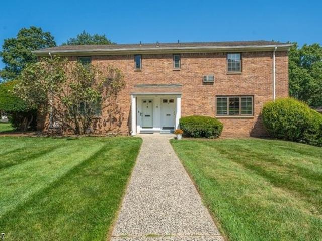 85B Troy Dr, Springfield, NJ 07081