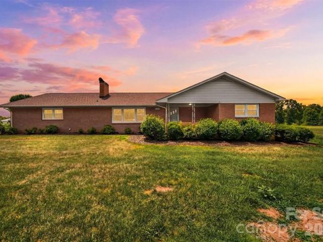 8604 Old Nc 10 Hwy, Hickory, NC 28602