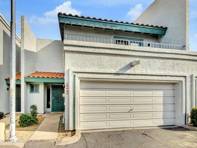 8605 N 67th Ln, Peoria, AZ 85345