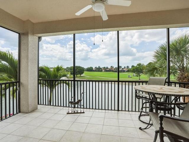 8605 Champions Pt Unit 103, Naples, FL 34113