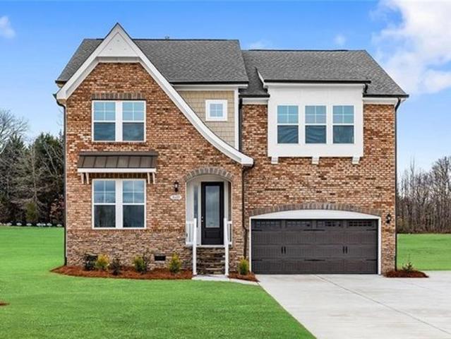 8605 Lemur Ln, Summerfield, NC 27358