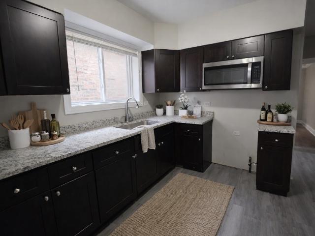 8605 S Laflin St, Chicago, IL 60620 | Compass