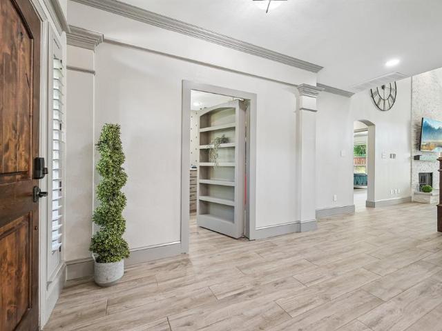 8605 Spectrum Drive