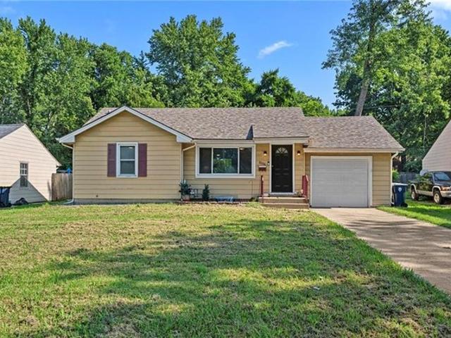 8606 E 79th St, Kansas City, MO 64138