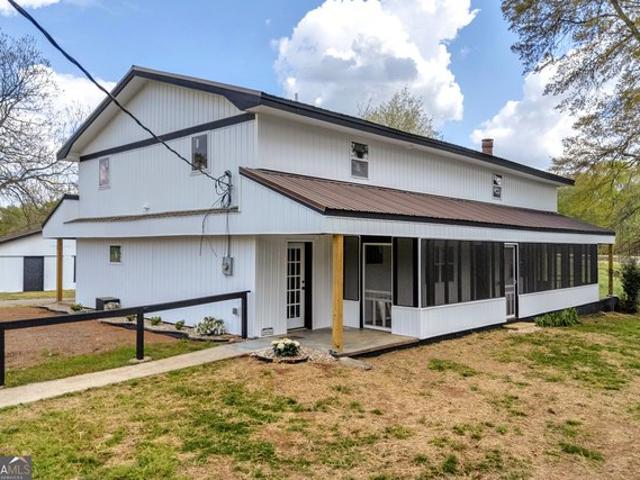 8606 Holly Springs Rd, Maysville, GA 30558