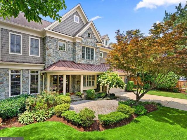 8606 Rayburn Rd, Bethesda, MD 20817