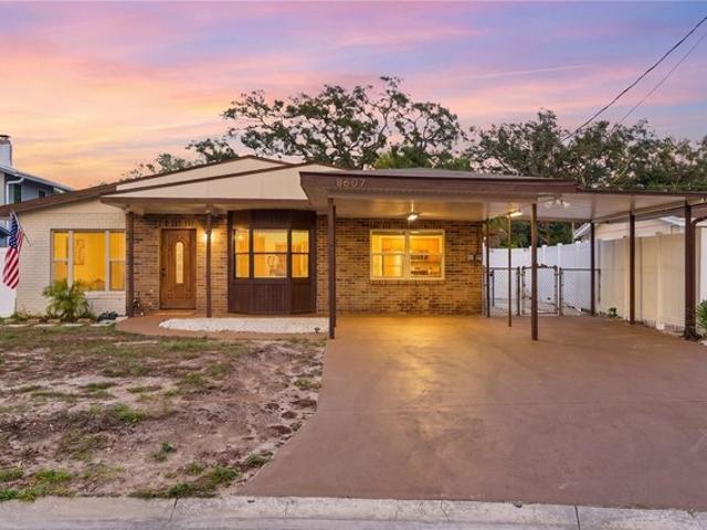 8607 May Cir, Tampa, FL 33614