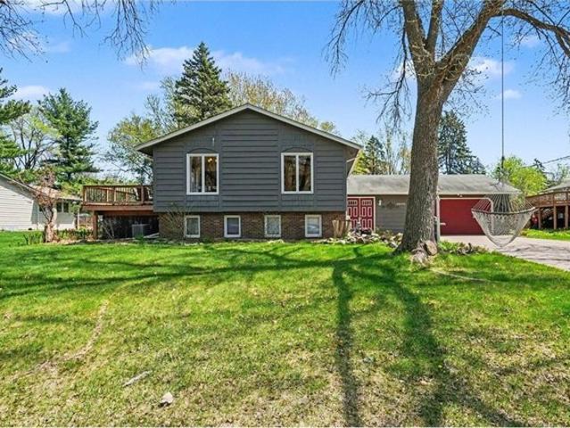 8608 Mattson Brook Ln, Brooklyn Park, MN 55444