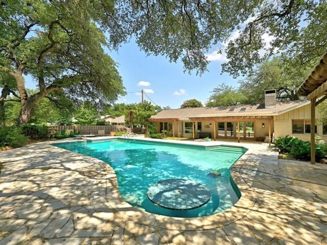 8608 Crest Ridge Cir, Austin, TX 78750