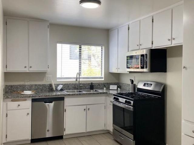 8608 Foothill Boulevard 2 Bedroom Apartment for Rent at 8608 Foothill Blvd, Los Angeles, CA 91040 Sunland Tujunga