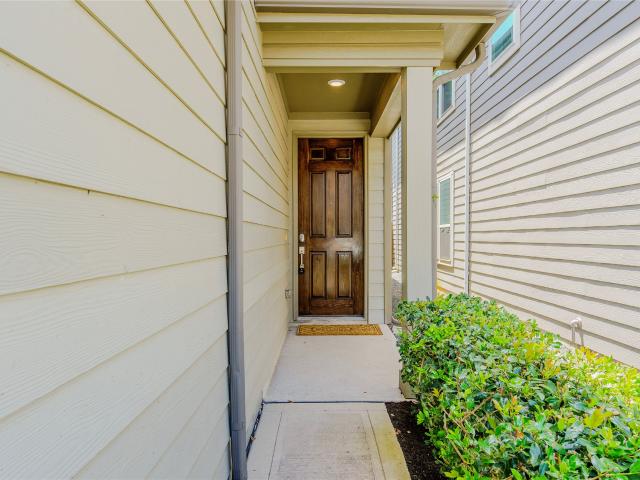 8609 Cedar Brook Point Drive