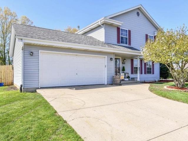 8609 Fox Haven Chase St, Sturtevant, WI 53177