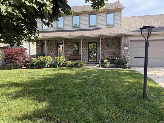 8609 Spring Forest Dr, Fort Wayne, IN 46804
