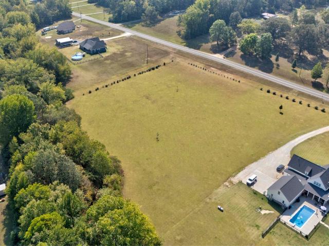 8600 county line rd