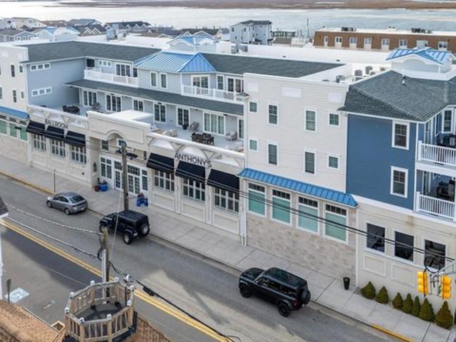8600 Landis Ave Unit 201, Sea Isle City, NJ 08243