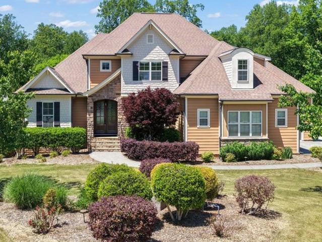 8601 Mangum Hollow Dr, Wake Forest, NC 27587