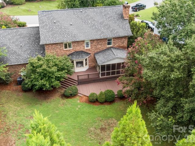 8601 Middleton Circle