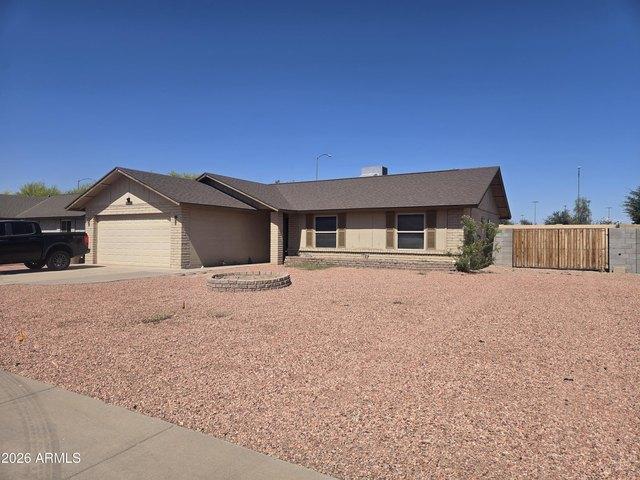 8601 N 83rd Dr, Peoria, AZ 85345
