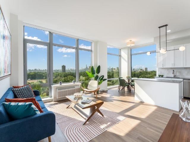 8601 Bergenline Ave # 813