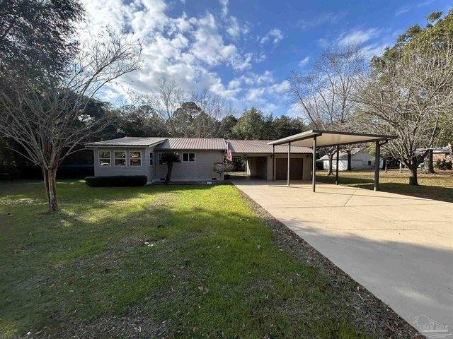 8601 Redwing Dr, Pensacola, FL 32534