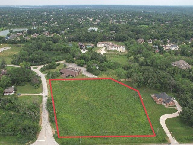 8601 S Meadowbrook Dr, Burr Ridge, IL 60527