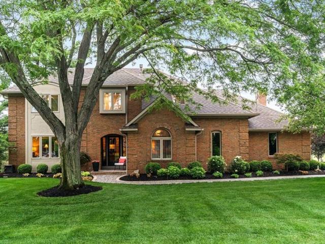 8602 Davington Dr, Dublin, OH 43017
