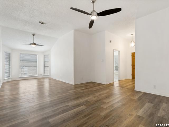 8602 Timber Pl