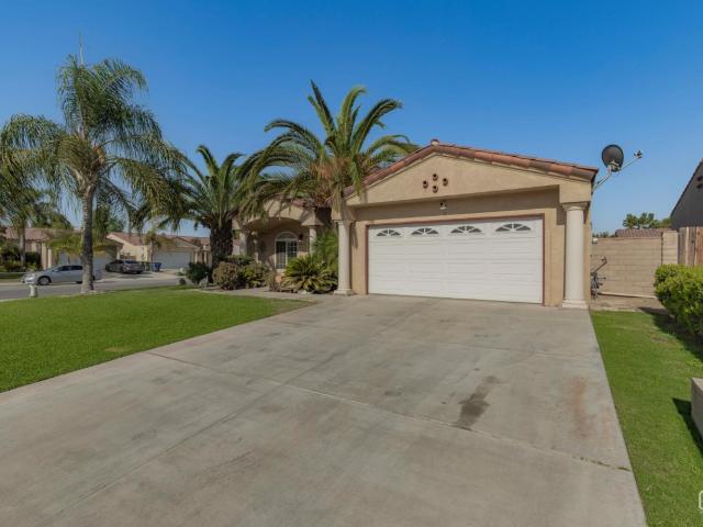 8602 Vincenso Way