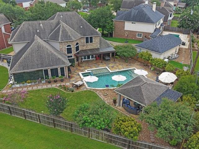 8603 Magnolia Forest Dr, Sugar Land, TX 77479