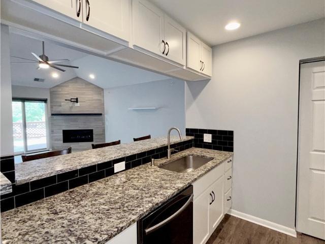 8603 Scenicview Drive