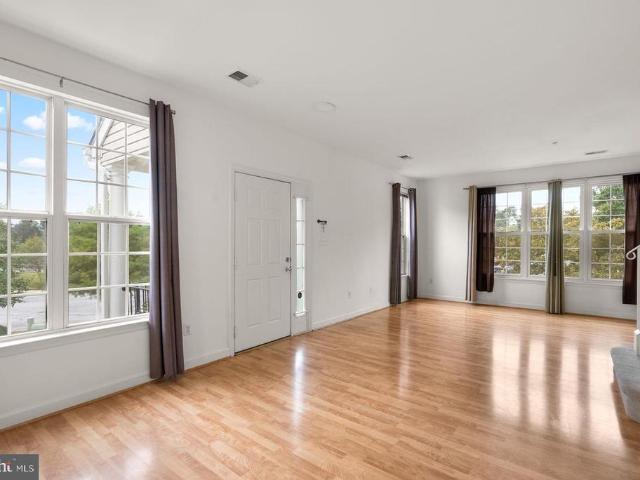 8603 Willow Leaf Lane