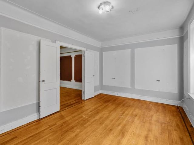 860 56th Street | Compass