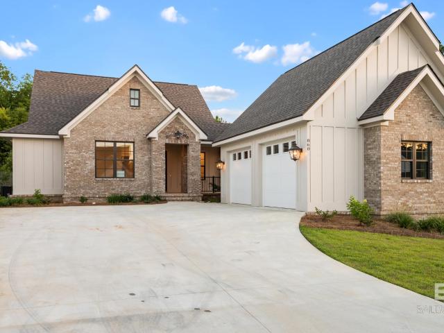 860 Geranium Drive