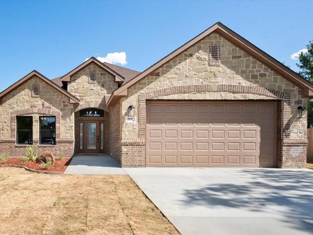 860 Fuller Ave, Cleburne, TX 76031