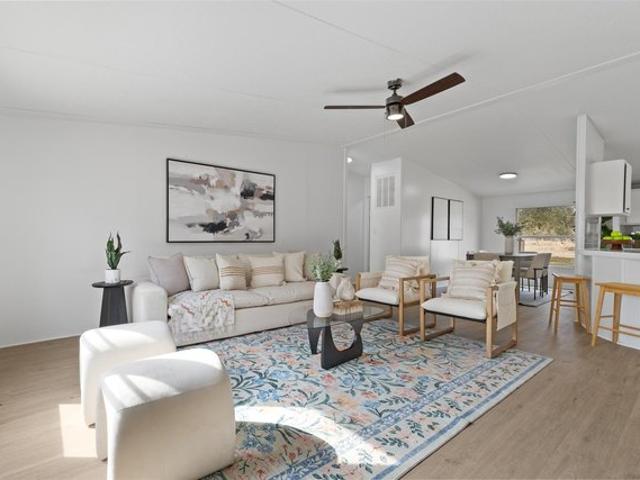 860 Morningwood Dr, San Marcos, TX 78666