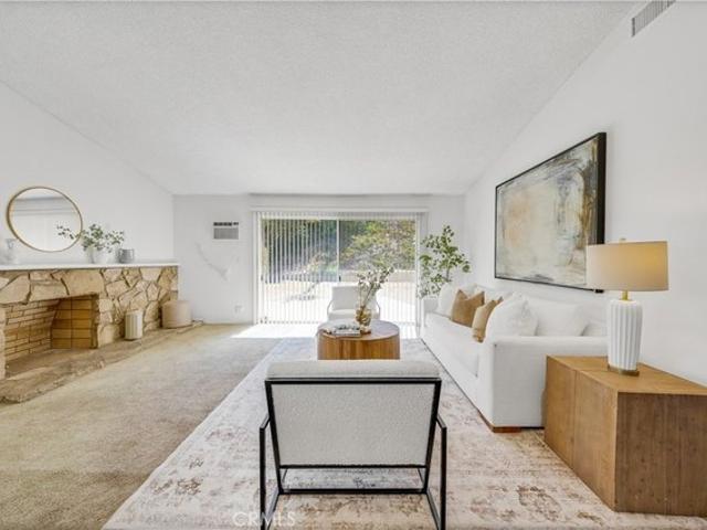 860 N 16th St, Montebello, CA 90640