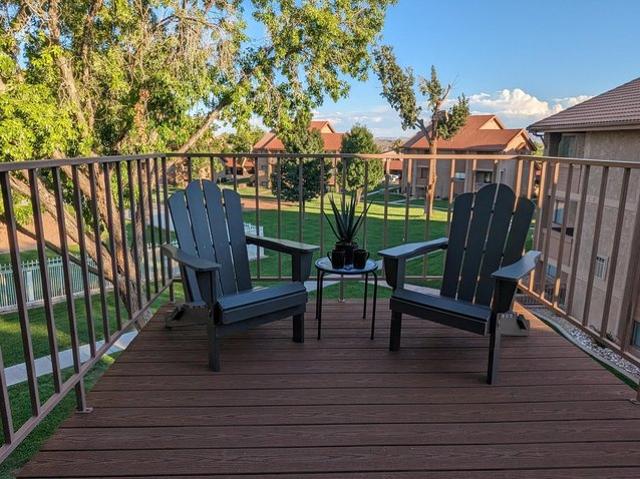 860 S Village Rd Apt I11, Saint George, UT 84770
