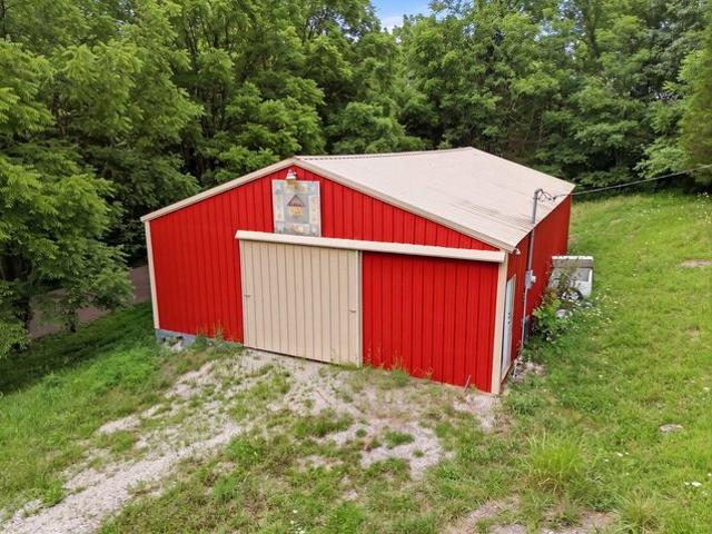 860 Snavely Rd, Frankfort, KY 40601