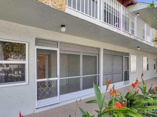 860 SE 6th Ave Apt 303, Deerfield Beach, FL 33441