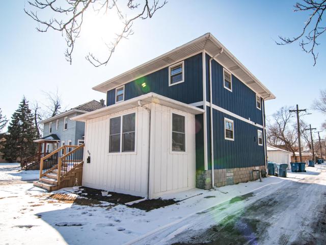 860 State Line Rd, Calumet City, IL 60409 | MLS #12310