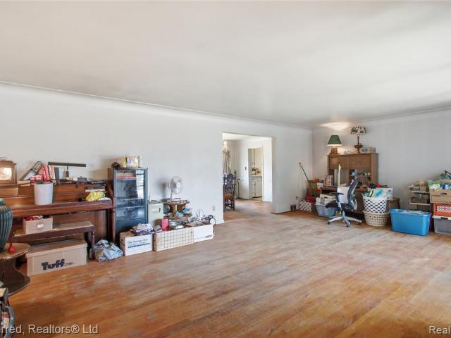 860 Palmer Street