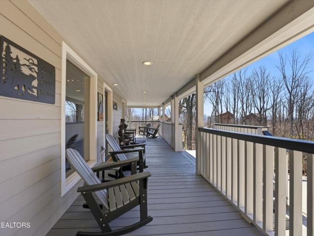 860 Pine Top Lane
