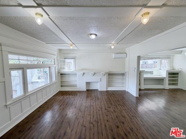 860 W 56th Street