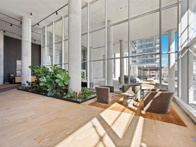 860 W Blackhawk St, Unit 2108, Chicago, IL 60642 | MLS #12613 | Compass