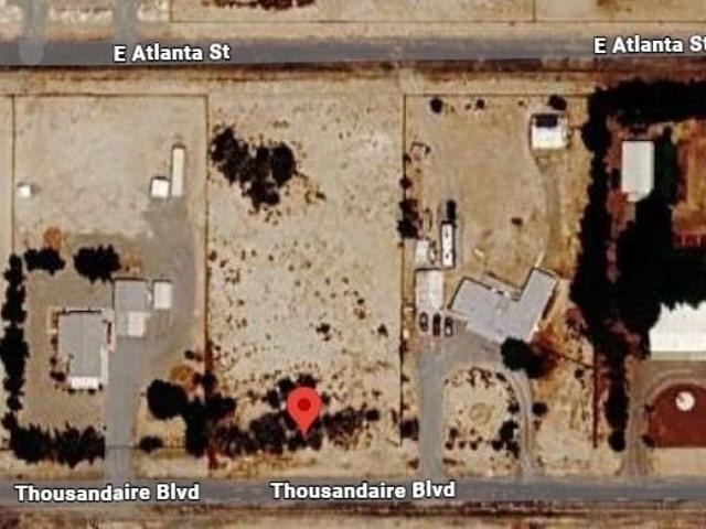 860 Thousandaire Blvd, Pahrump, NV 89048