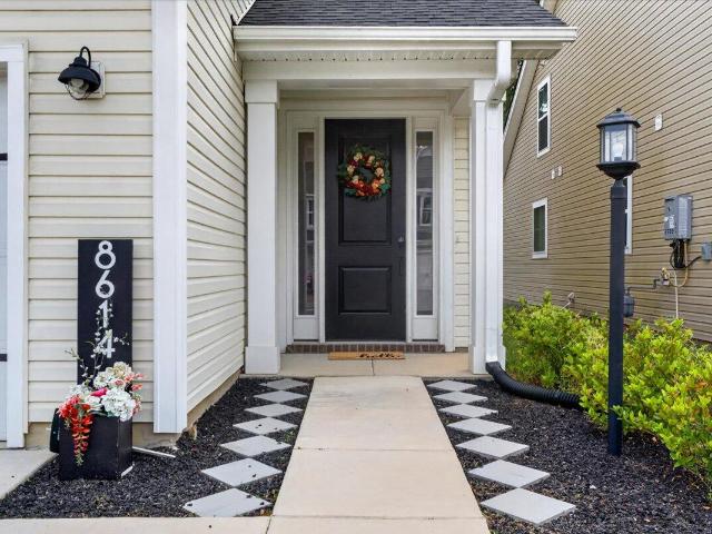 8614 Windsor Hill Blvd, North Charleston, SC 29420 | MLS #26012 | Compass