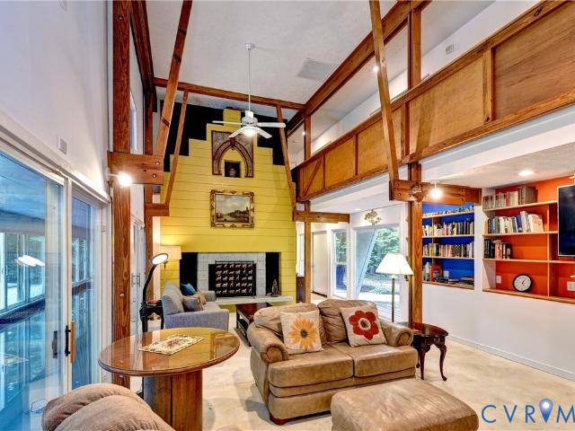 8615 Historical Path Road