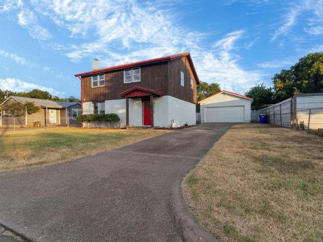8615 Ronnie Street